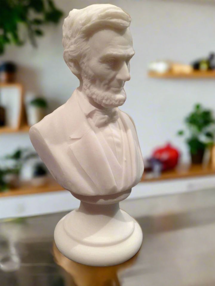Abraham Lincoln Mini-Bust - statues.com
