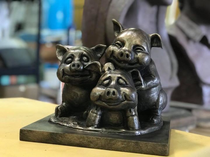 From Photo To Molding To Casting To Finished Statue - statues