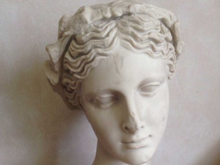 Thalia Museum Replica Sculpture: A Symbol of Exquisite Artistry ...